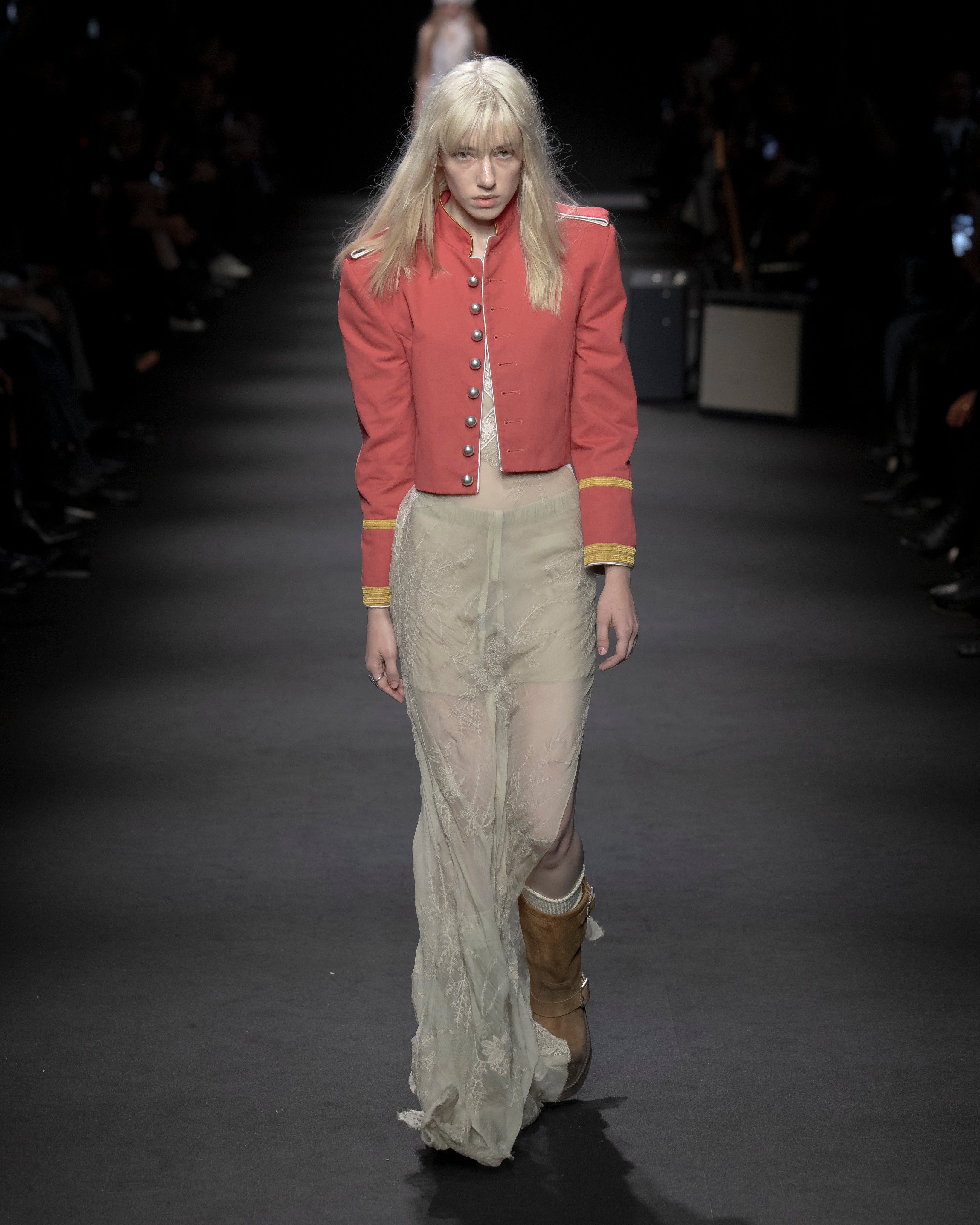 Spring / Summer 26 Look 16 – Ann Demeulemeester